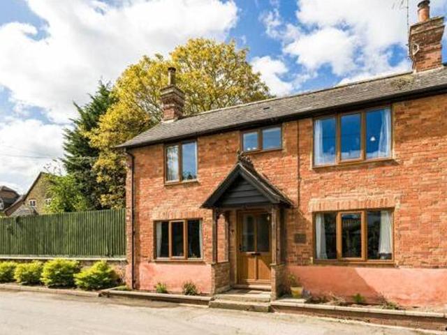 2 Bedroom Detached House For Sale In Akeley, Buckinghamshire