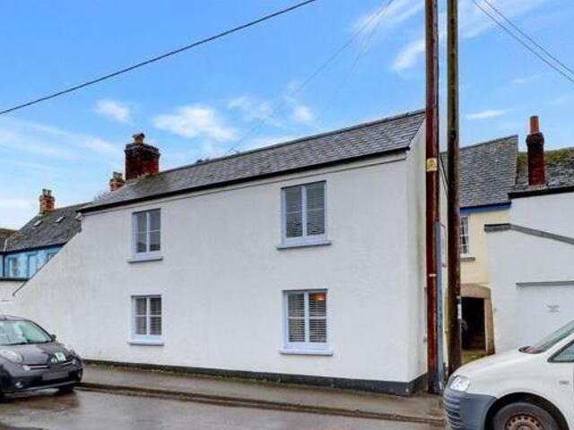 2 Bedroom Detached House For Sale In Appledore