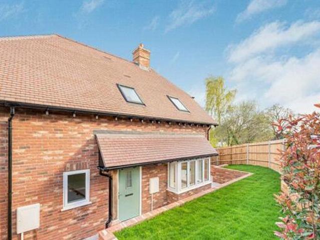 2 Bedroom Detached House For Sale In Borough Green