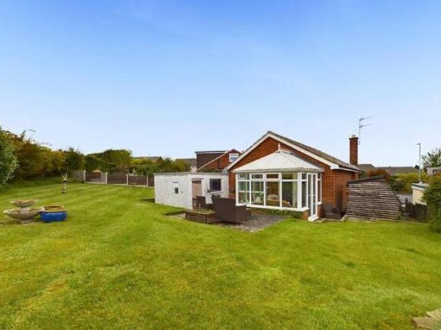 2 Bedroom Detached House For Sale In Barwick In Elmet, Leeds