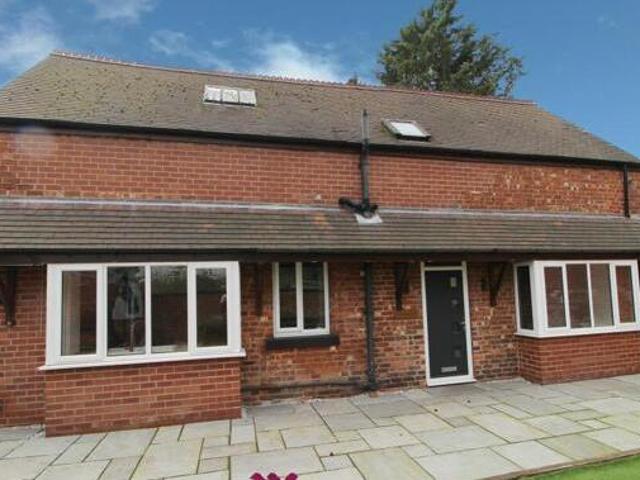 2 Bedroom Detached House For Sale In Bentley, Doncaster