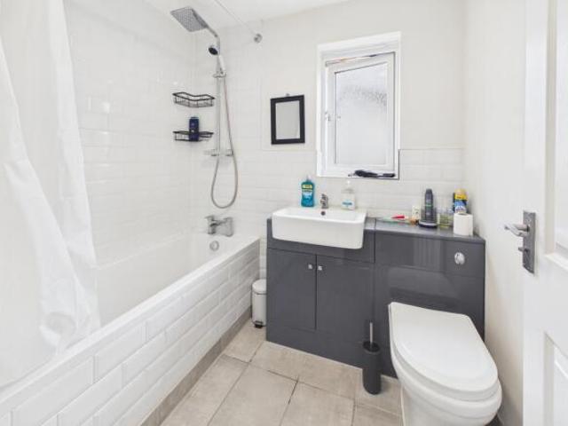 2 bedroom detached house for sale in Berkeley Close, Warrington, WA5