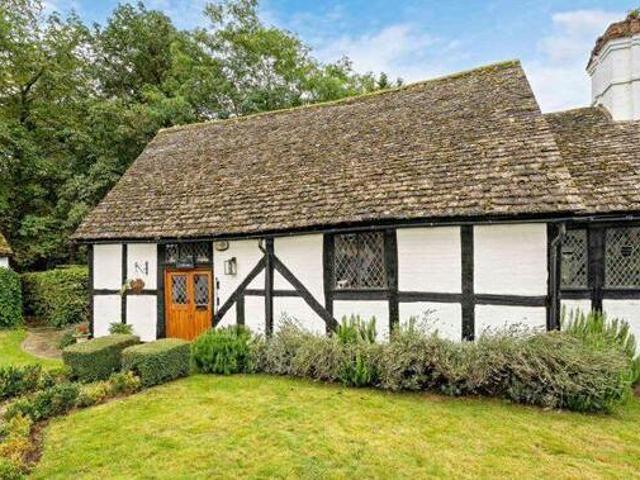 2 Bedroom Detached House For Sale In Besford Court