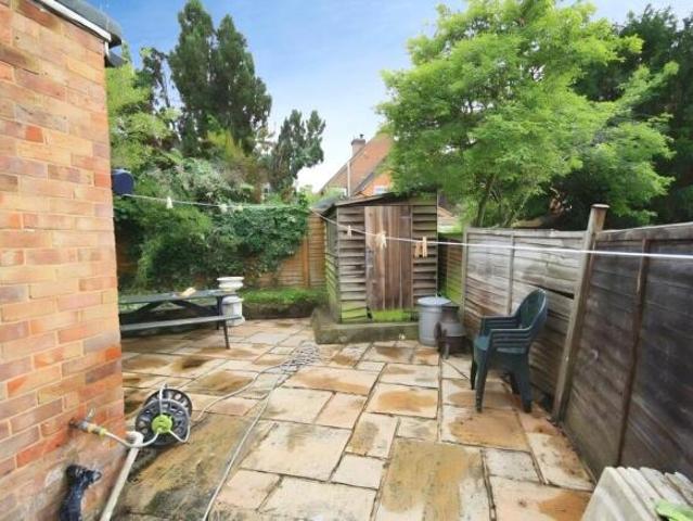 2 bedroom detached house for sale in Gardner Road, Guildford, Surrey, GU1