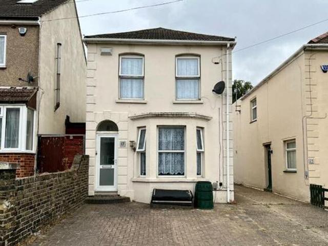 2 Bedroom Detached House For Sale In Gillingham