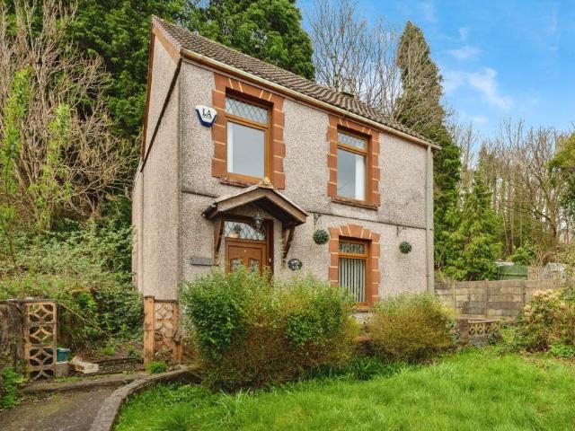 2 bedroom detached house for sale in Graig Road, Morriston, Swansea, SA6