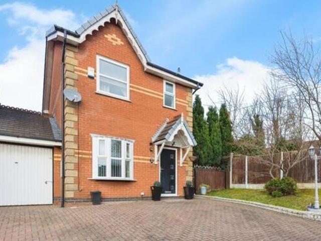 2 Bedroom Detached House For Sale In Dukinfield
