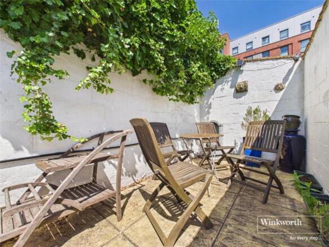 2 bedroom detached house for sale in Eldon Terrace, Reading, Berkshire, RG1
