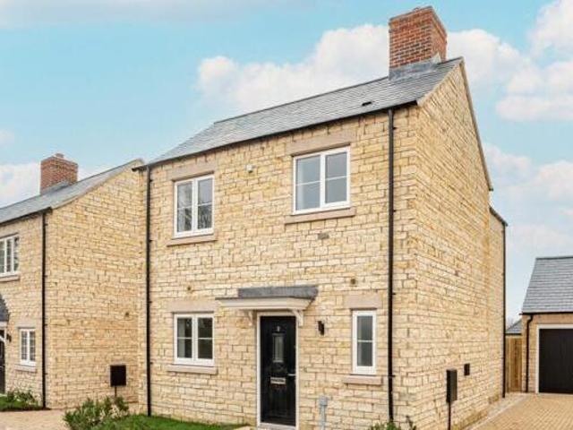 2 Bedroom Detached House For Sale In Fewcott Road