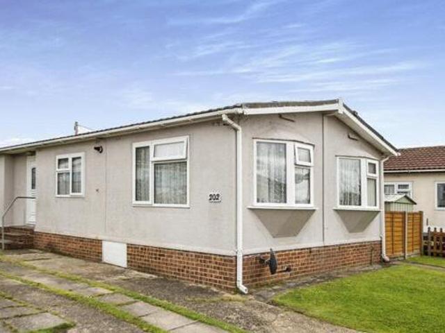 2 Bedroom Detached House For Sale In Hoo, Rochester