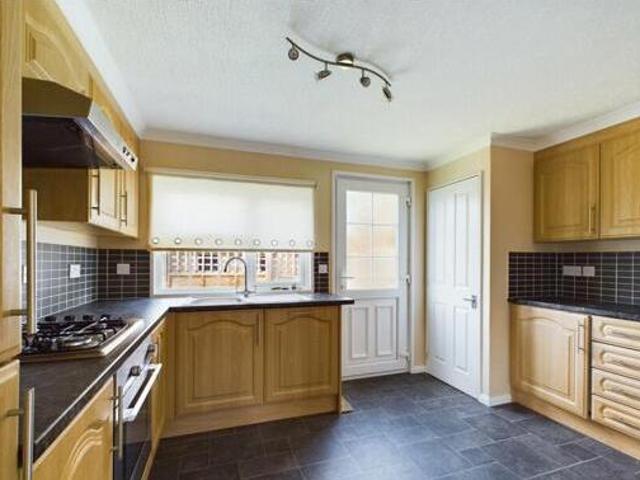 2 Bedroom Detached House For Sale In Hemingford Abbots, Cambridgeshire