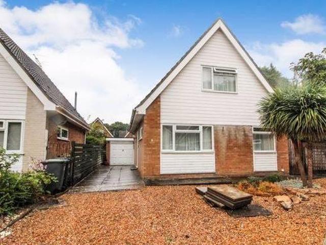 2 bedroom detached house for sale in Judith Gardens Potton SG19