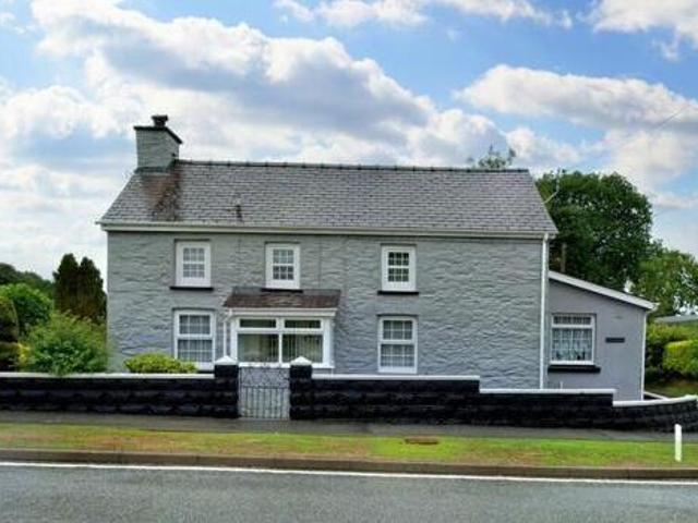 2 Bedroom Detached House For Sale In Lampeter