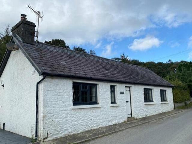 2 Bedroom Detached House For Sale In Lampeter