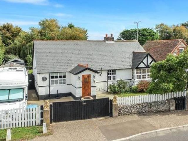 2 bedroom detached house for sale in Langbury Lane Ferring Worthing BN12 BN12