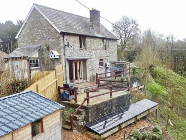 2 Bedroom Detached House For Sale In Llandrindod Wells