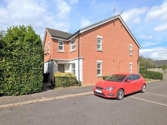 2 Bedroom Detached House For Sale In Moreton Hall