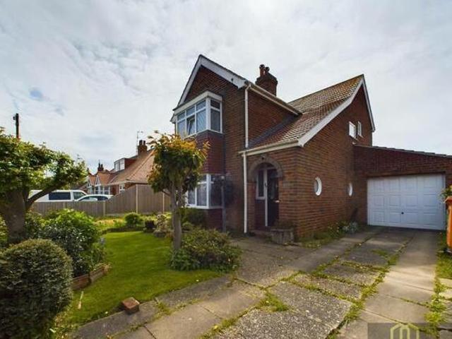 2 Bedroom Detached House For Sale In Mablethorpe