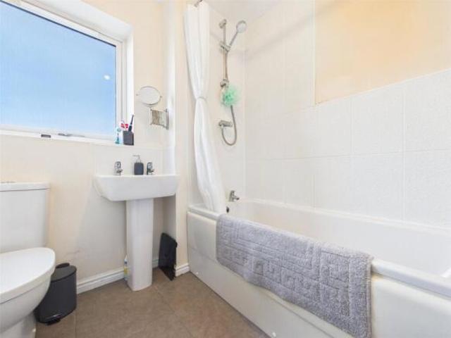 2 bedroom detached house for sale in Marlstone Close, Gloucester, Gloucestershire, GL4