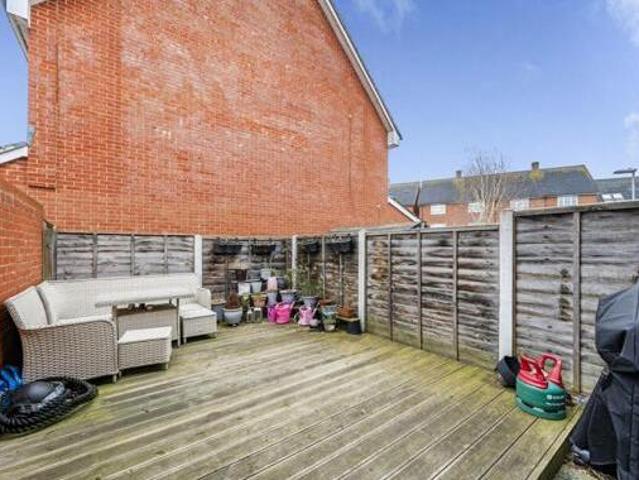 2 Bedroom Detached House For Sale In Mitcham