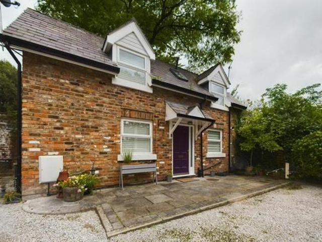 2 Bedroom Detached House For Sale In North Road