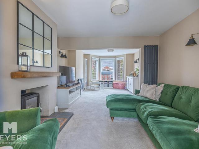2 bedroom detached house for sale in Nursery Road, Bournemouth, BH9 3AT, BH9