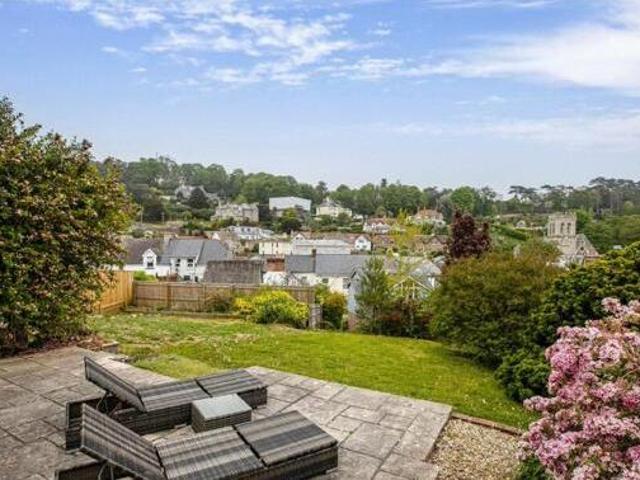 2 Bedroom Detached House For Sale In Seaton, Devon
