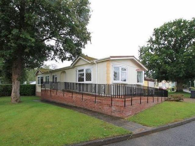 2 bedroom detached house for sale in Shepherds Grove Park Bury St Edmunds IP31