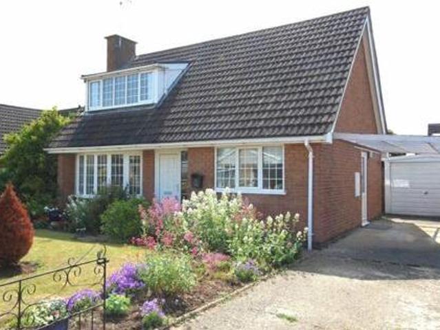 2 Bedroom Detached House For Sale In Sleaford, Lincolnshire