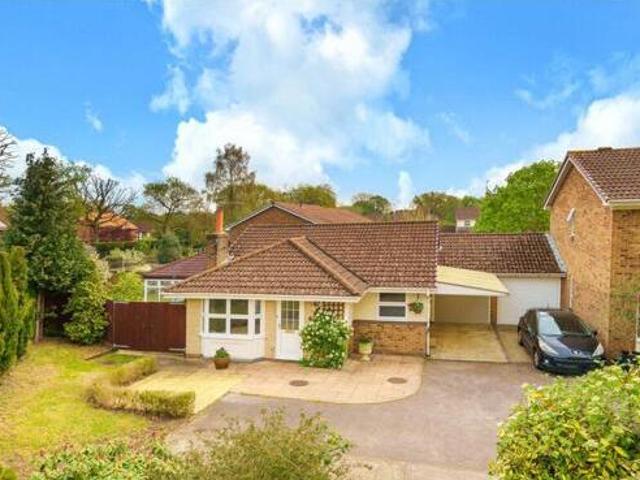 2 Bedroom Detached House For Sale In Surrey