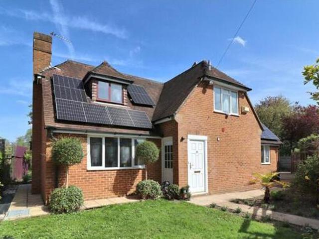 2 Bedroom Detached House For Sale In Surrey