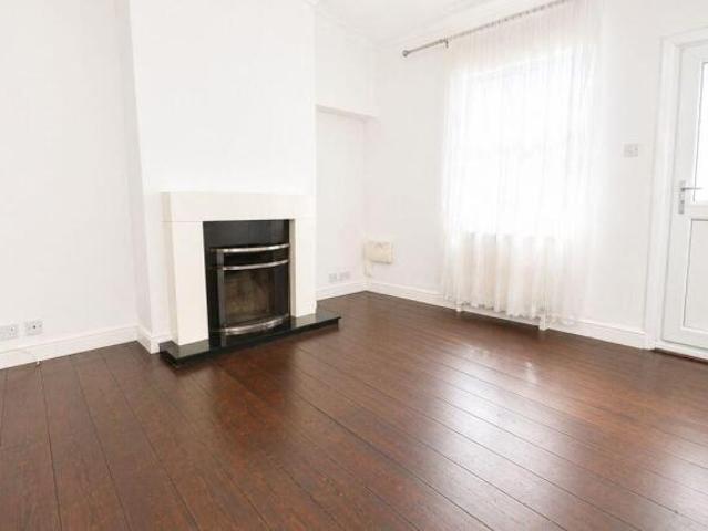 2 bedroom detached house for sale in Perryfield Street, Maidstone, ME14