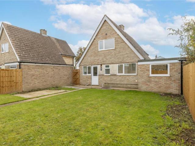 2 bedroom detached house for sale in Proctor Road, Norwich, Norfolk, NR6