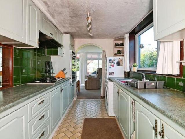 2 bedroom detached house for sale in Queenborough Road, Halfway, Kent, ME12