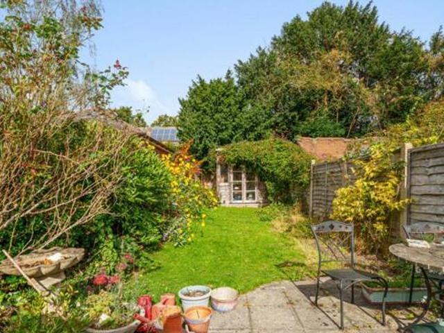 2 Bedroom Detached House For Sale In Rowland´s Castle