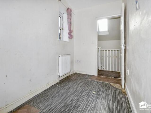 2 bedroom detached house for sale in Raby Road, Doncaster, South Yorkshire, DN2
