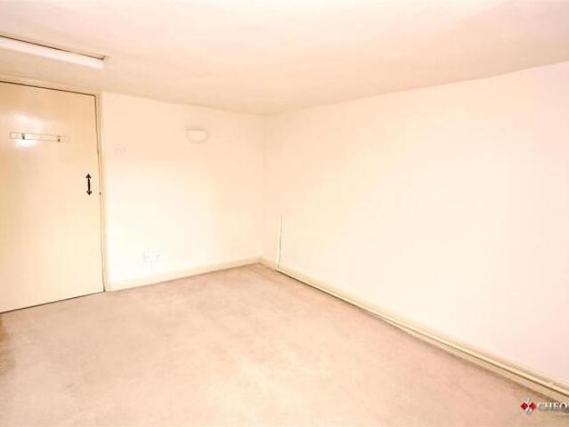 2 bedroom detached house for sale in Worting Road, Basingstoke, RG22