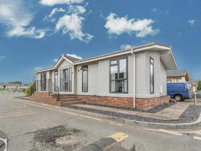 2 Bedroom Detached House For Sale In Weeley