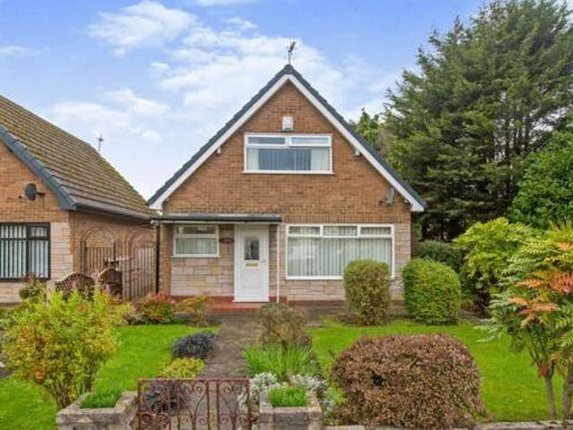 2 Bedroom Detached House For Sale In Wigan, Greater Manchester