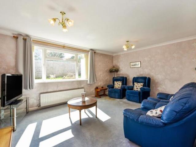 2 bedroom detached house for sale in Bereweeke, Winchester, SO22