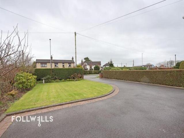 2 bedroom detached house for sale in Windmill Hill, Meir Heath, ST3
