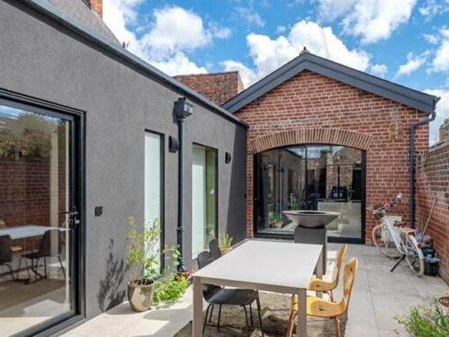 2 Bedroom Detached House For Sale In York, North Yorkshire