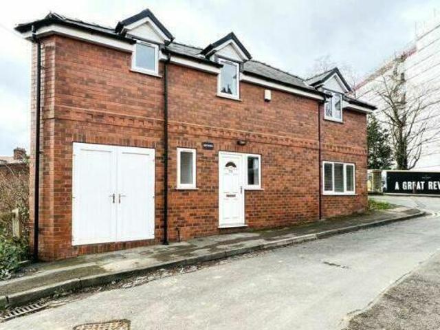 2 Bedroom Detached House For Sale In York, North Yorkshire