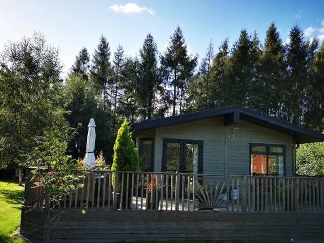 2 bedroom detached house for sale in York Road Escrick YO19 YO19