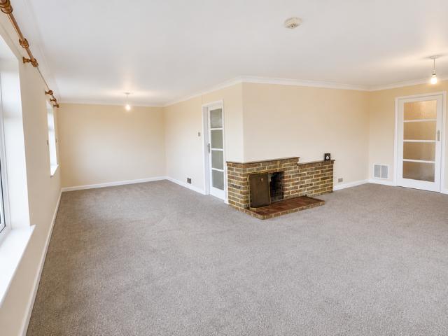 2 bedroom detached house to rent