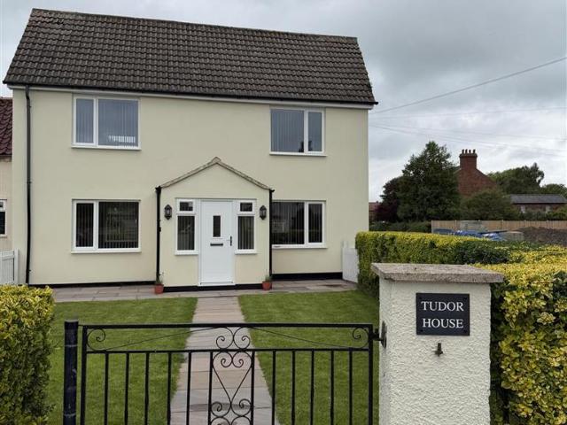 2 bedroom detached house to rent