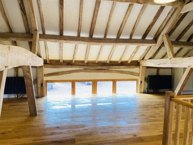 2 bedroom detached house to rent