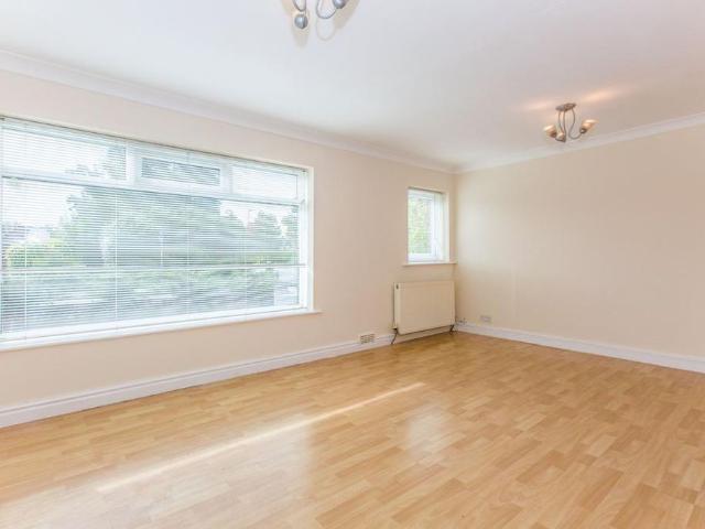 2 bedroom detached house to rent