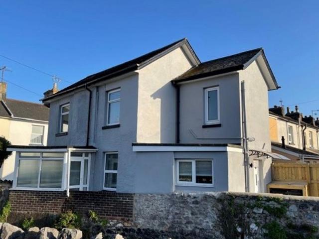 2 bedroom detached house to rent