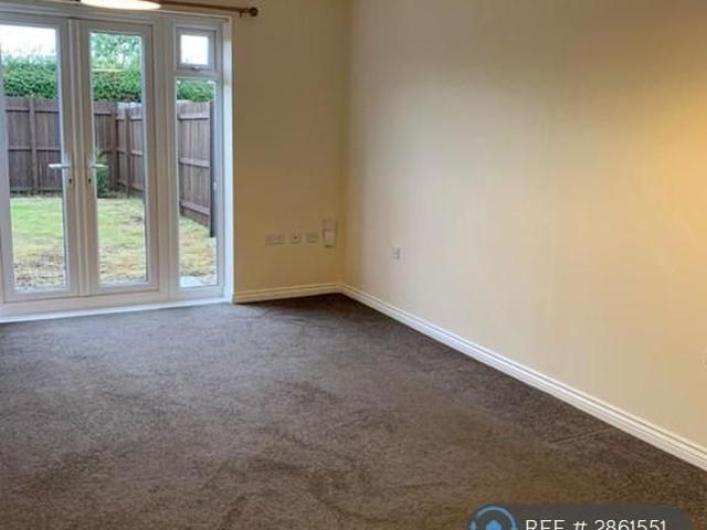 2 bedroom detached house to rent